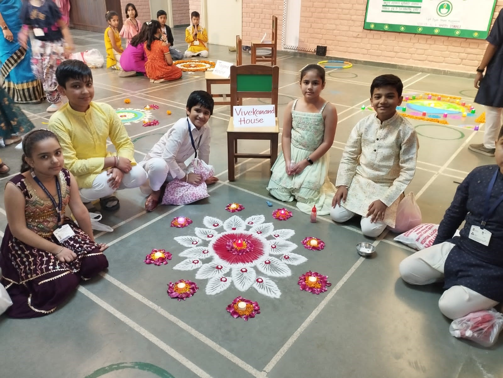 Inter-House Rangoli Making Competition - Salwan Junior School, Naraina